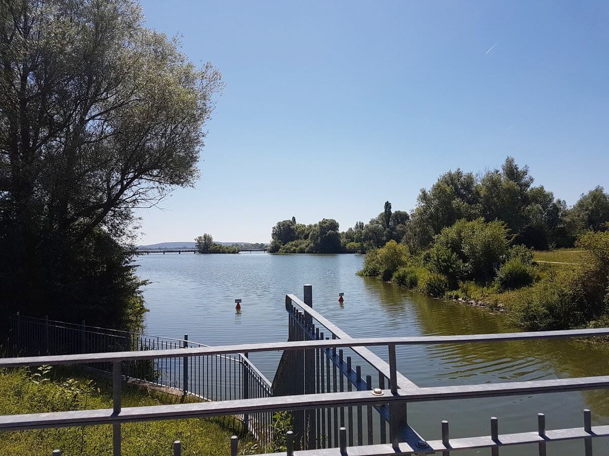 Uebergang_zur_Vogelinsel_Altmuehlsee - Places and Pleasure