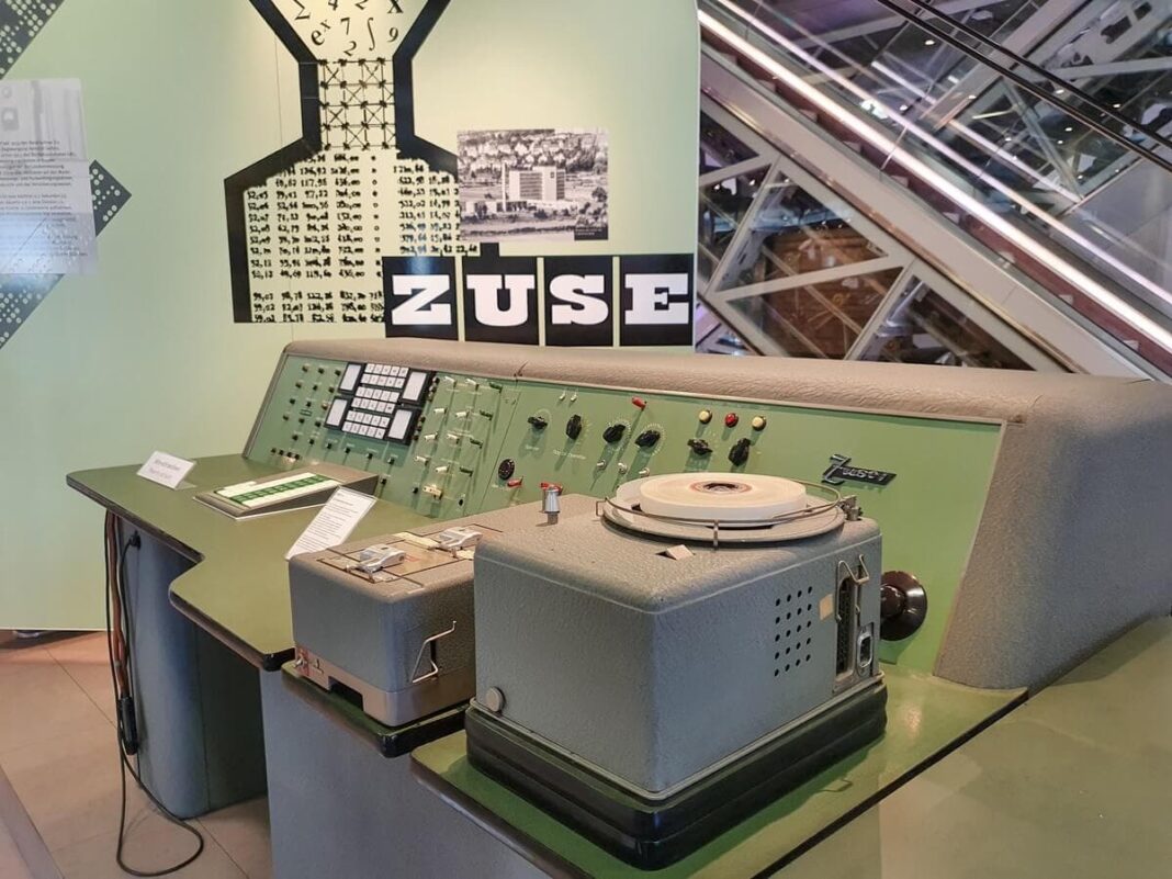 Heinz Nixdorf Museumsforum: Im weltgrößten Computermuseum